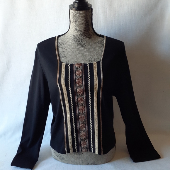 Tops | 22 Hickory Womens Black Embroided Square Neck Longsleeve Top ...